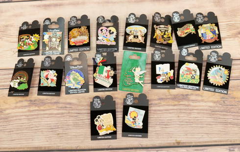 Lot Of 19 Disney Holiday And Celebration Pins Auction