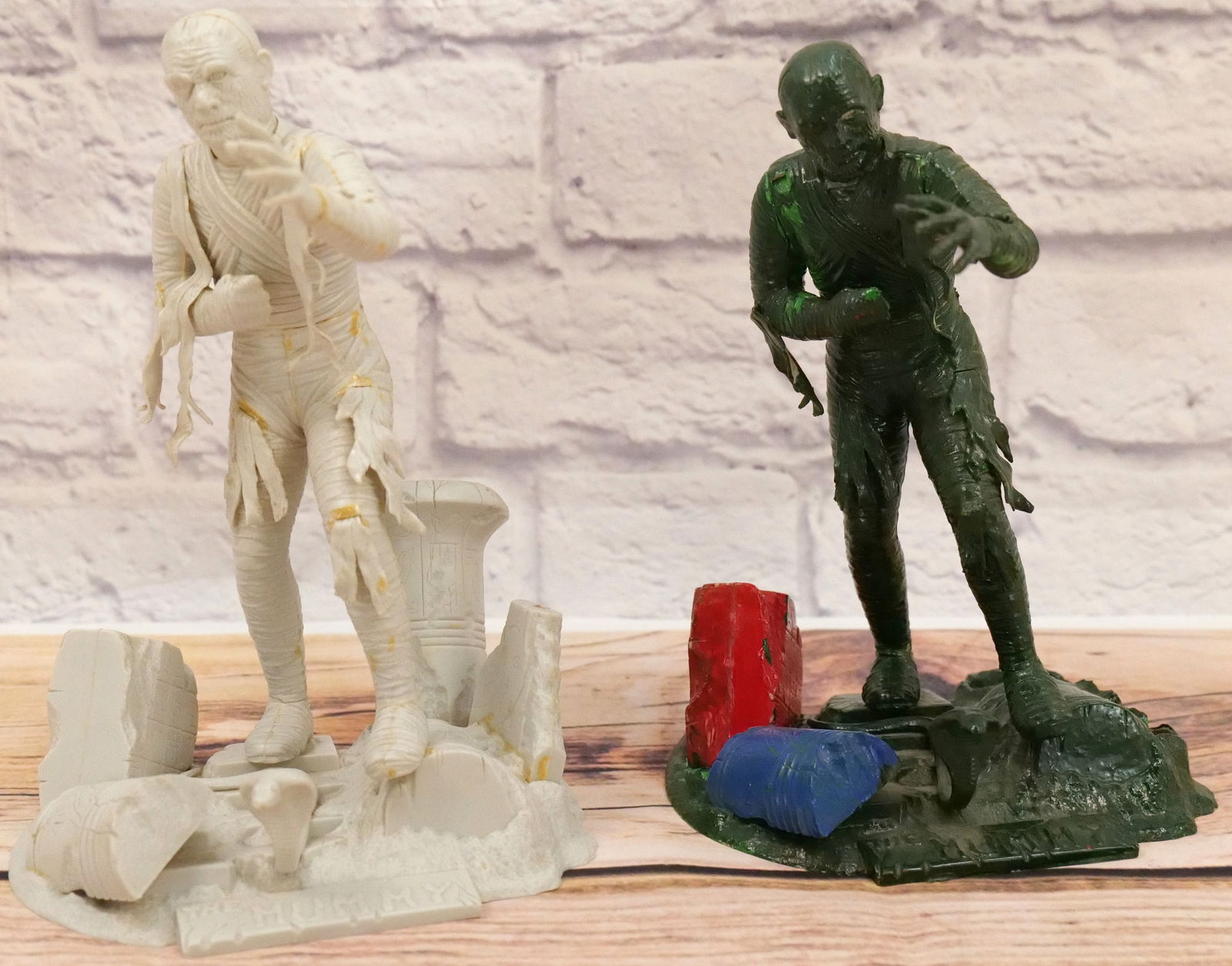 Lot Of 2 Aurora Mummy Model Kits Auction