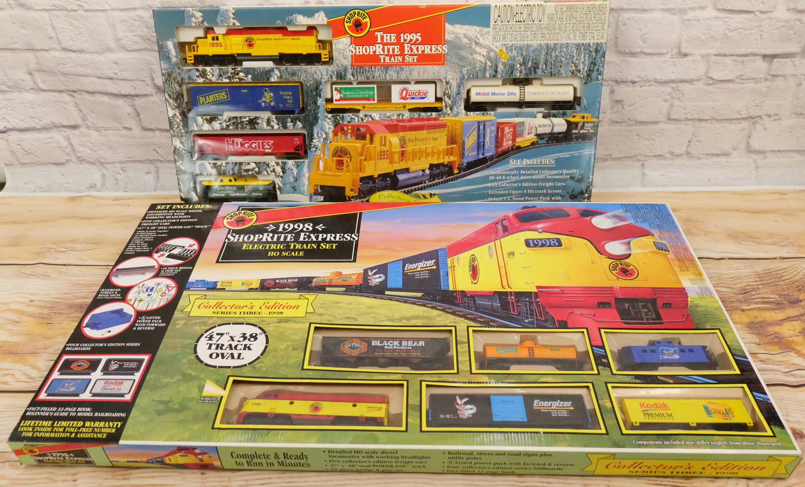 Lot Of 2 Ho Gauge Train Sets Auction