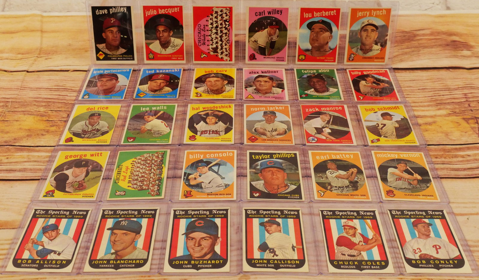 Lot Of 30 Topps 1959 Baseball Cards Auction