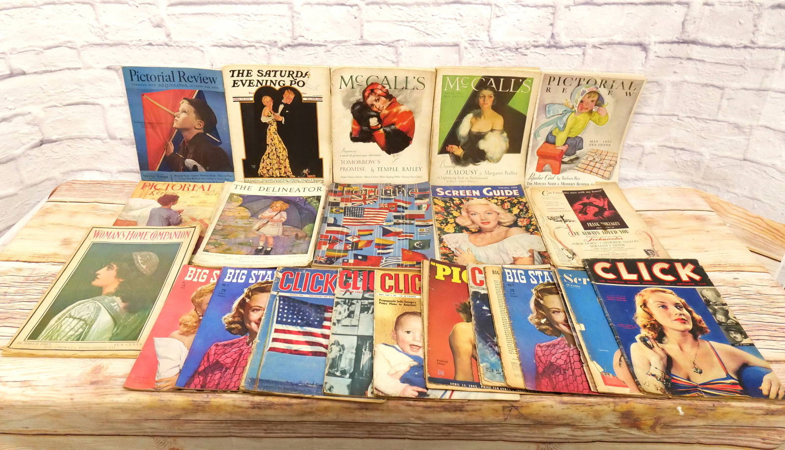 Lot Of Early Magazines Auction
