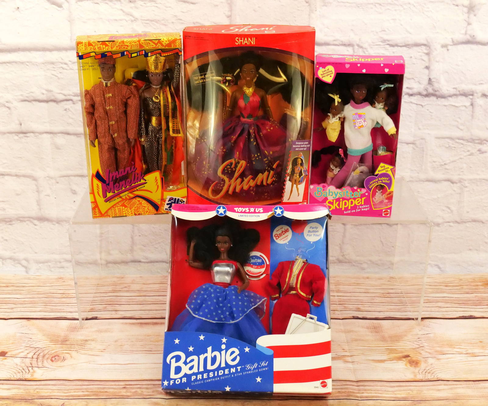 Lot Of 4 Barbie Dolls/dolls Auction