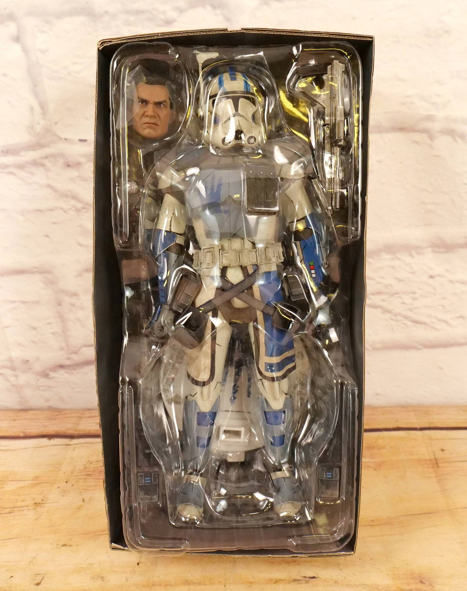 Sideshow Star Wars Arc Clone Trooper Sixth Scale Figure Auction