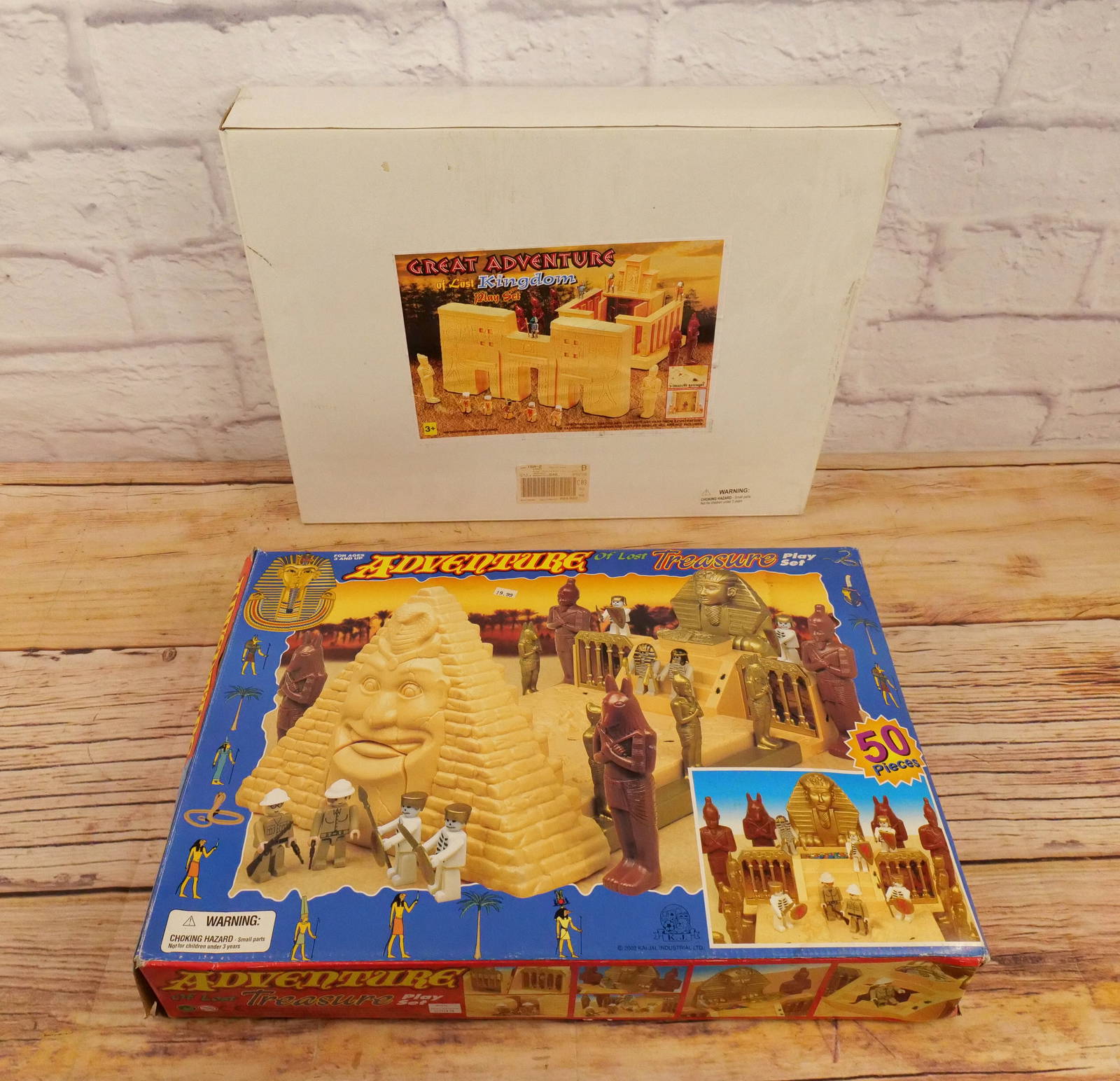 Lot Of 2 Egyptian Style Playsets Auction