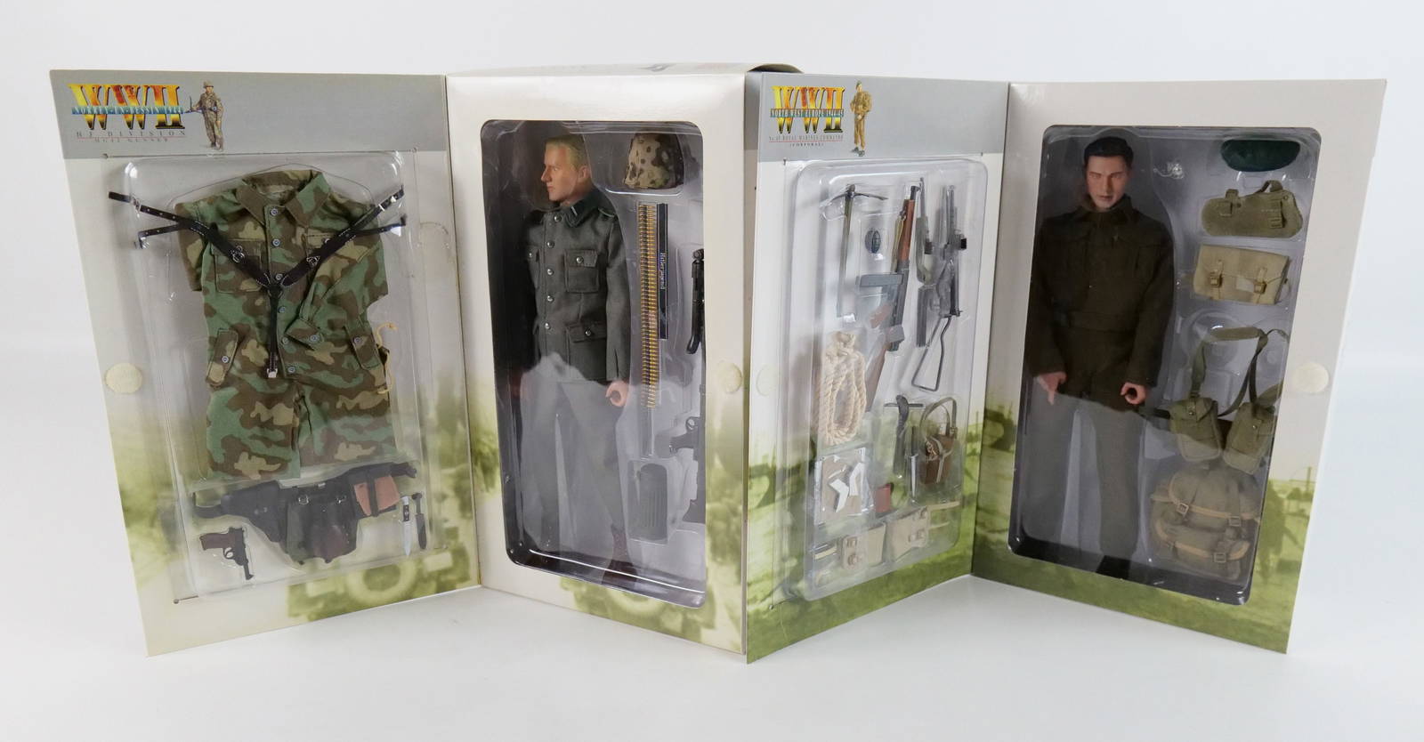 Lot Of 2 Dragon Wwii Action Figures Auction