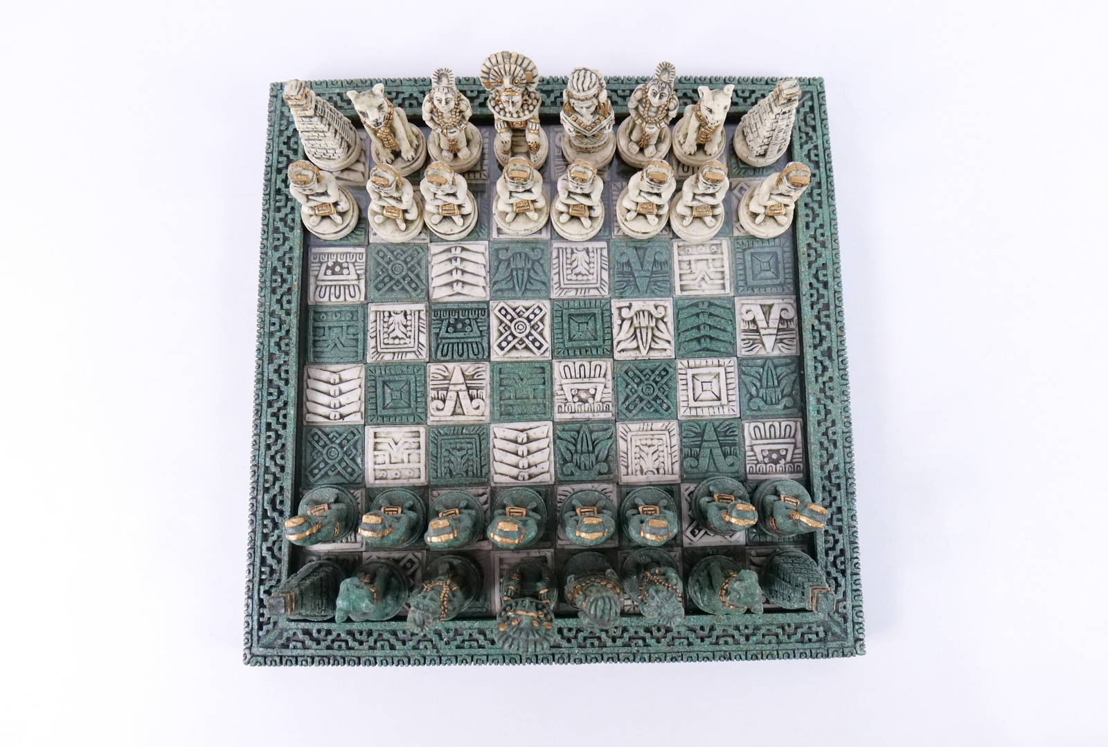 Aztec/mayan Chess Set Auction
