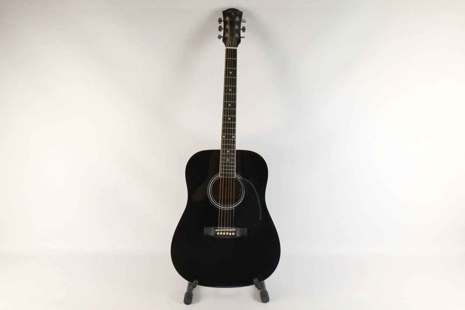 Indiana Scout Acoustic Guitar Auction