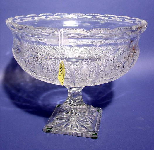 European Lead Crystal Pedestal Design Compote; ''l