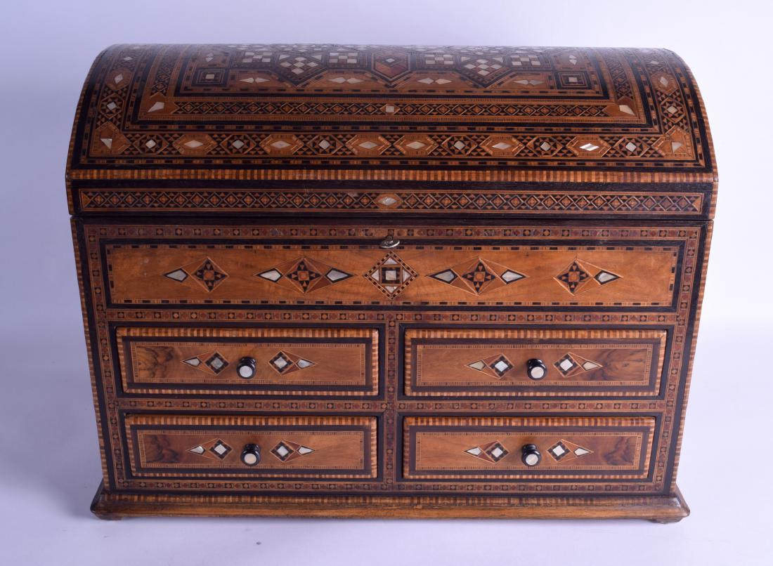 A LOVELY LARGE EARLY 20TH CENTURY SYRIAN CARVED WOOD - Jan 10, 2018 ...