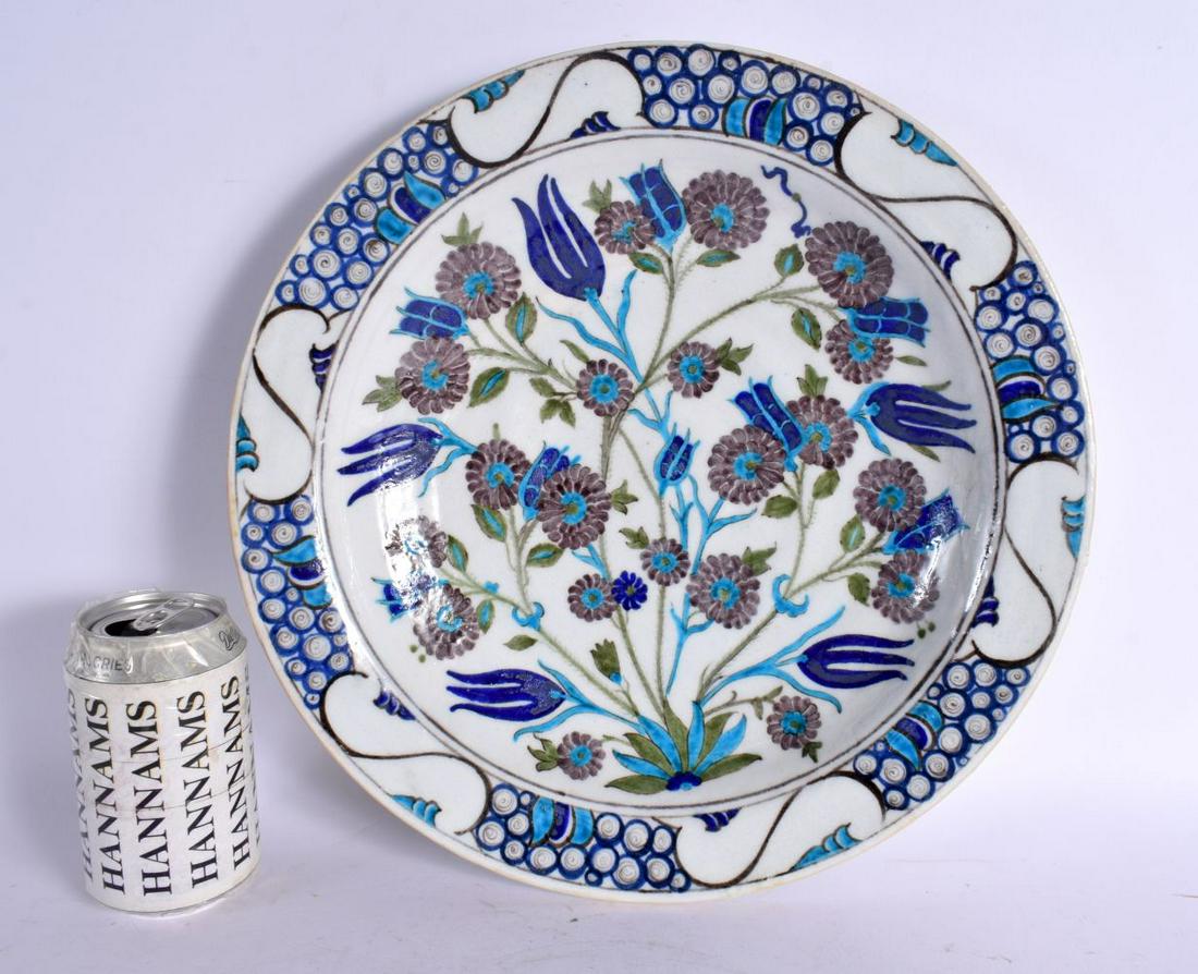 A LARGE TURKISH MIDDLE EASTERN OTTOMAN PLATE. 32 cm diameter. - Aug 25 ...