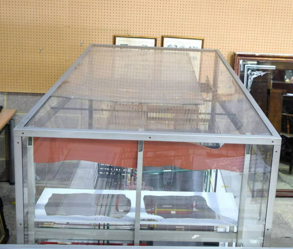 A huge Perspex encased scale model of the pasteurising floor of Bass ...
