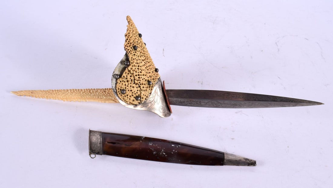 A Very Rare 18th/19th Century Continental Silver And Tortoiseshell ...