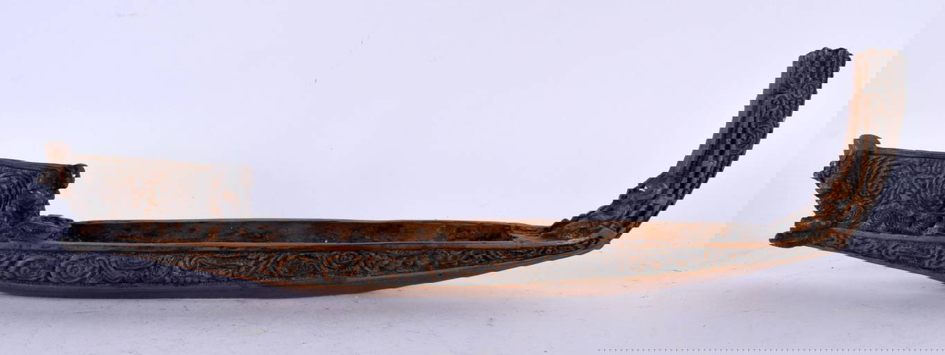 A New Zealand Tribal Waka Taua War Canoe By Allan Davey & Company. 34 ...