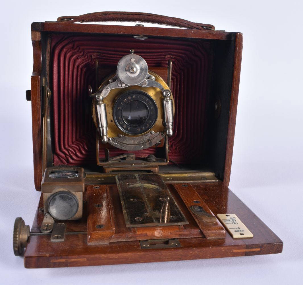 J.lizars Model C Challenge Antique Camera W/ Red Bellows. 14 Cm X 12 Cm ...