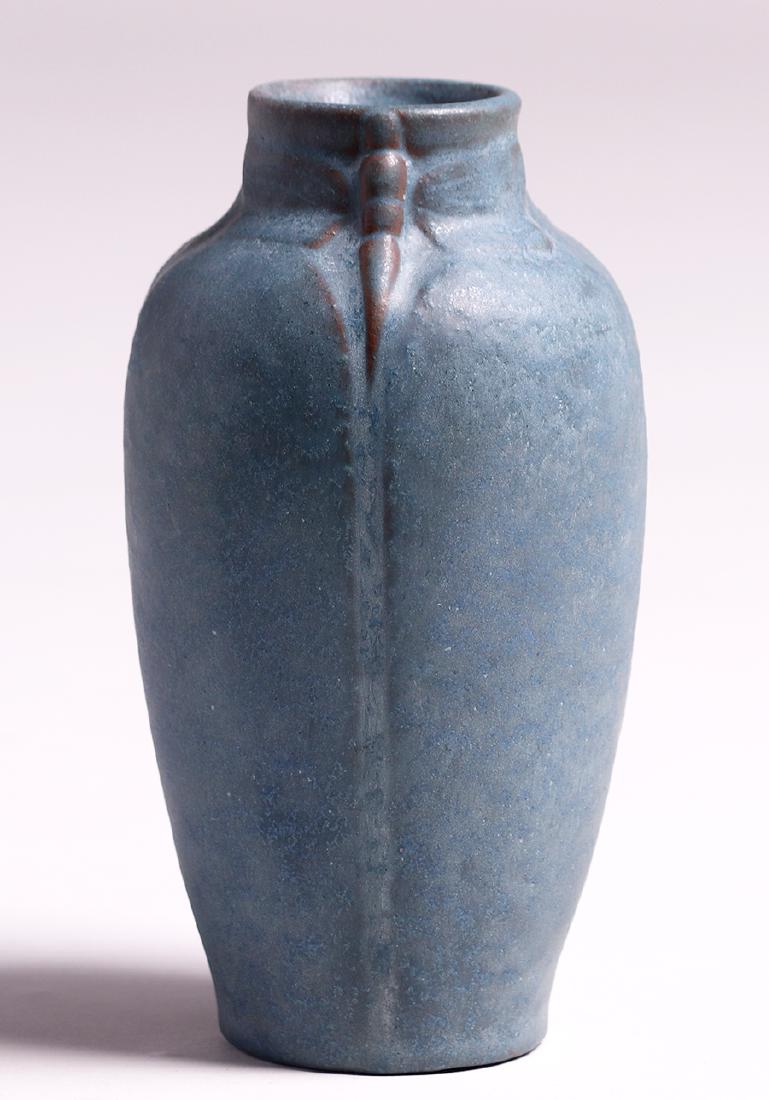 Small Van Briggle Matte Blue Vase 1908-11 - Jul 13, 2014 | California ...