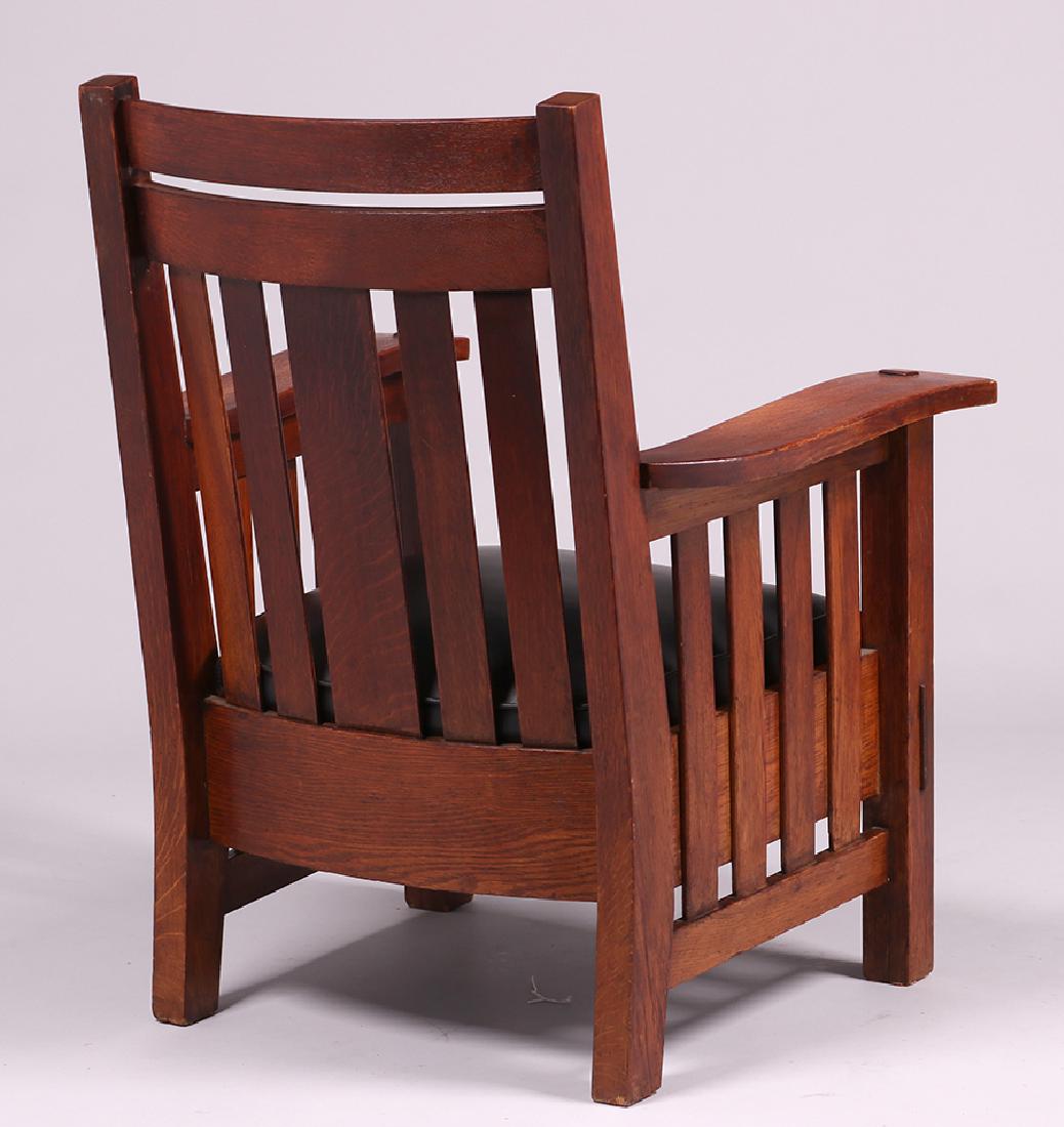 Harden Furniture Co Curved Arm Chair