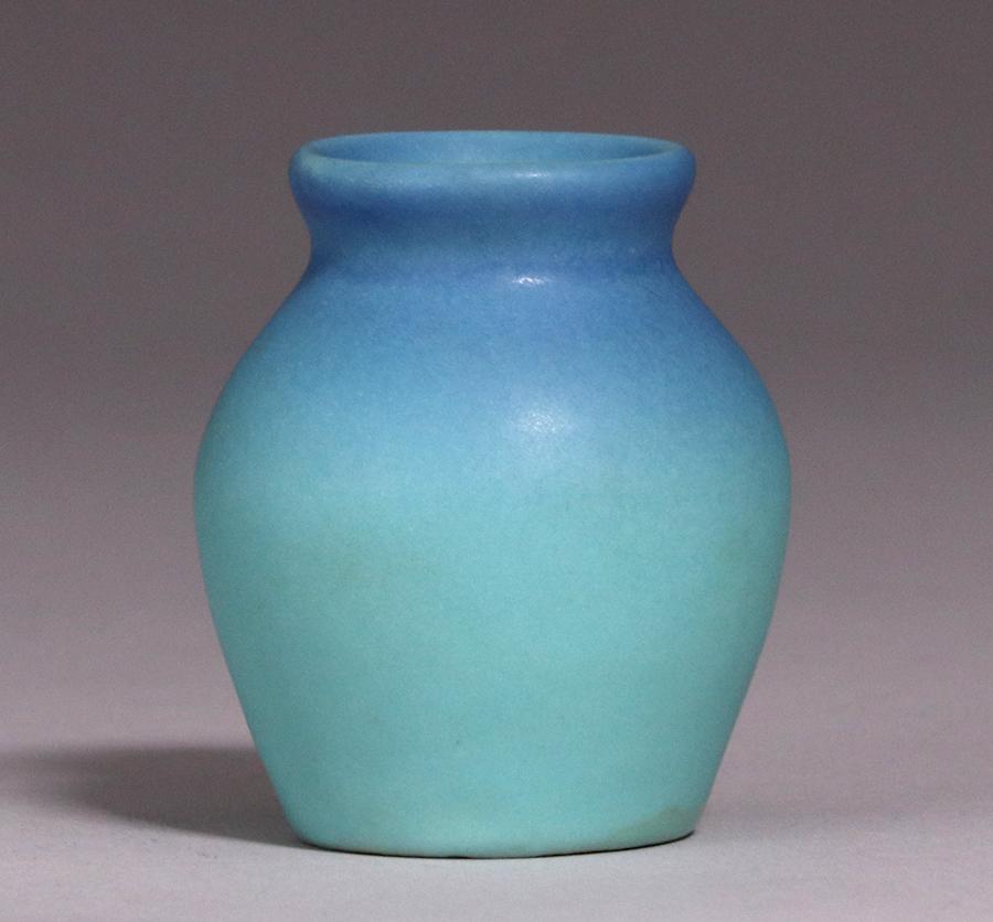 Small Van Briggle Cabinet Vase c1950s - Dec 14, 2019 | California ...