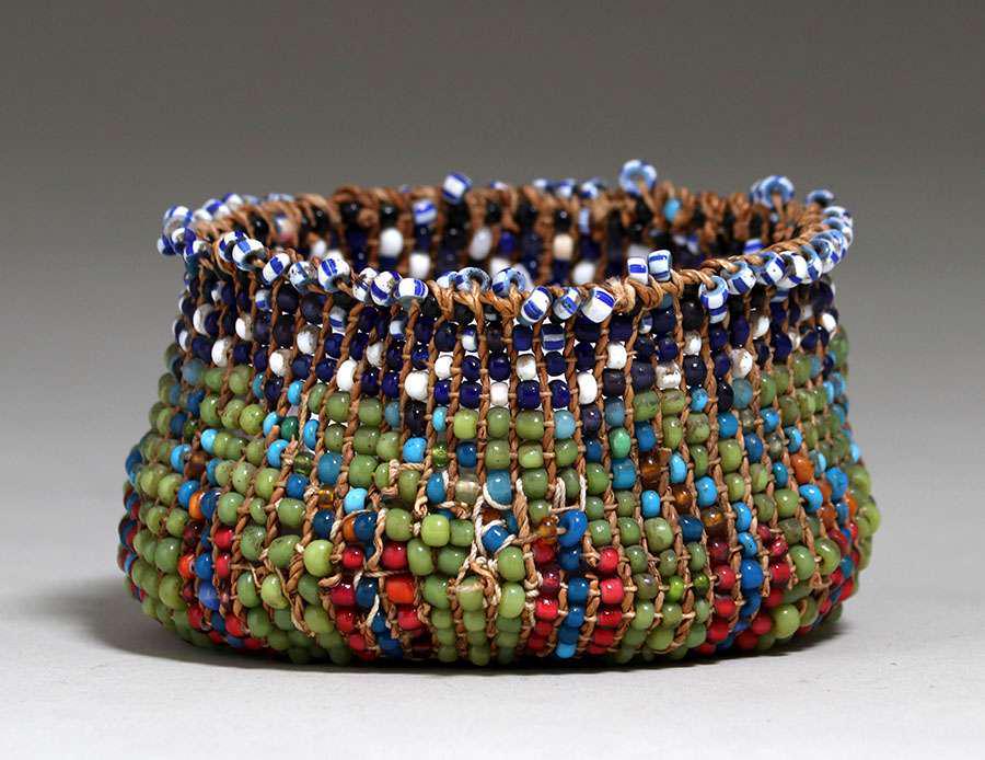 Native American Modoc Beaded Basket c1920s - Mar 21, 2020 | California ...