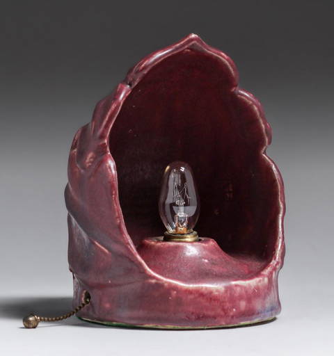 Van Briggle Matte Purple Night Light 1918 (#0455) on Dec 03, 2022 ...