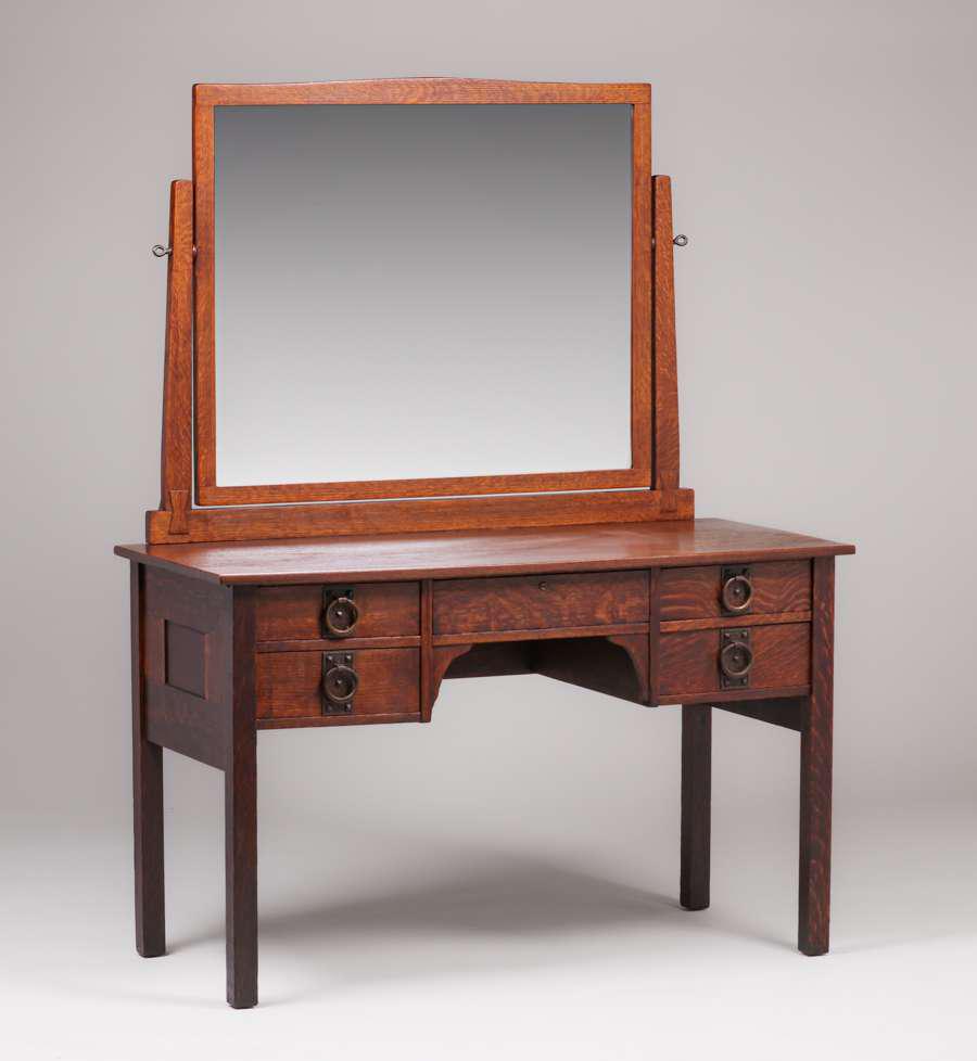 Gustav Stickley Five-drawer Vanity C1912-1915 Auction