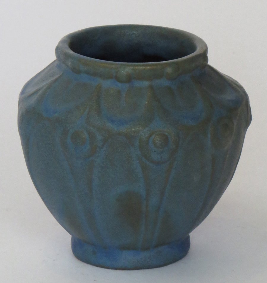 Small Van Briggle Matte Blue Vase 1908-11 - Jul 13, 2014 | California ...