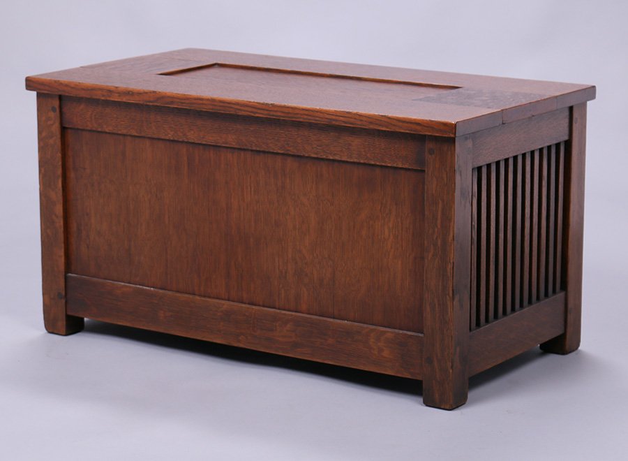 Gustav Stickley Spindled "Shirt-Box"