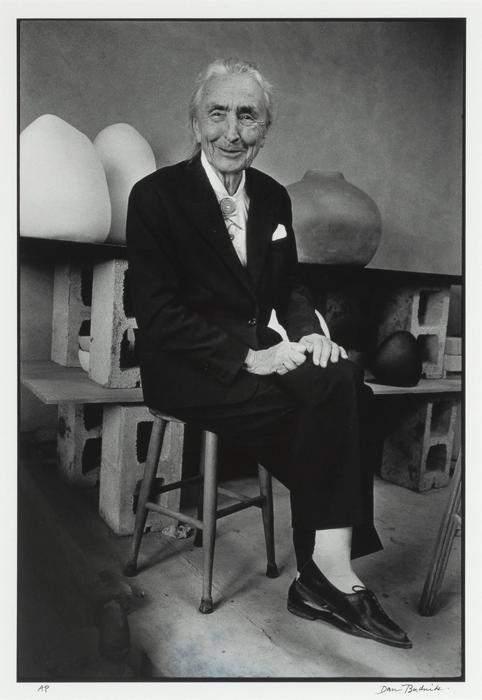 Dan Budnik, Georgia O'keefe At Ghost Ranch With Pots By Juan Hamilton Auction