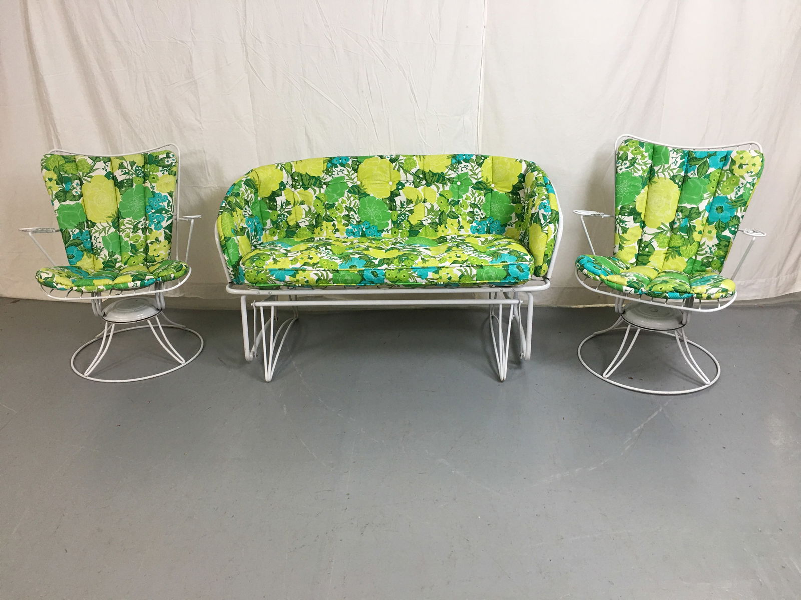 3-piece Mcm Homecrest Set Auction