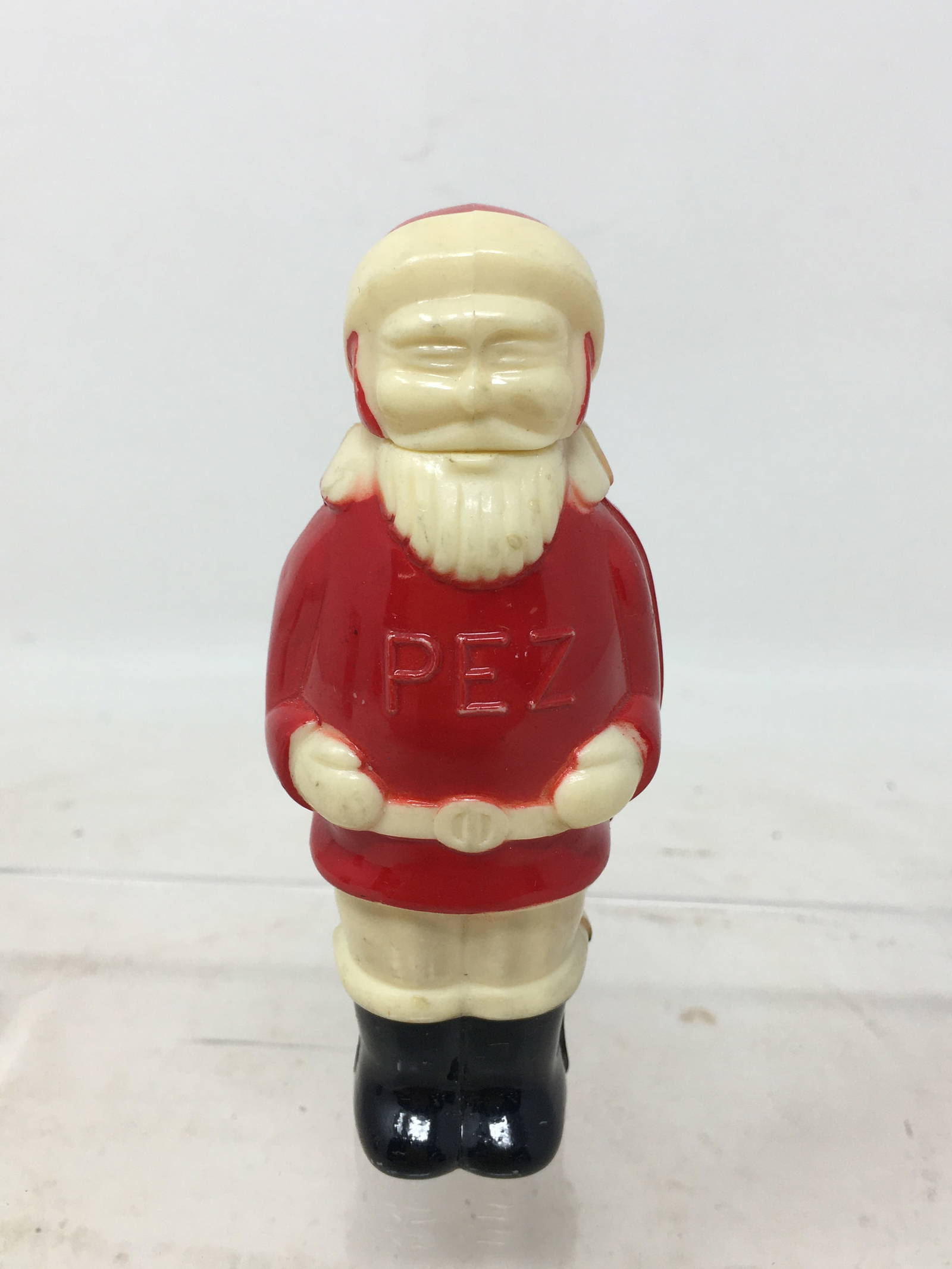 Full Bodied Santa Pez Dispenser Auction