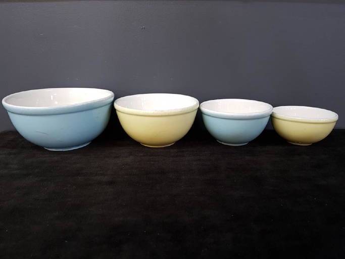 Antique Set Of Four Graduated Kitchen Bowls