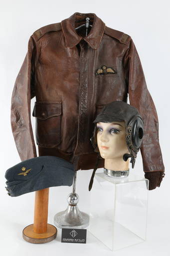 Collection Wwii A 2 Rcaf Leather Bomber Flight Jacket And Caps