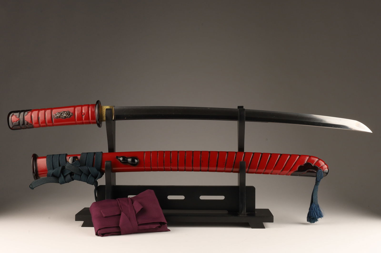 Japanese Samurai Long Red Shrimp Wakizashi Mumei Auction