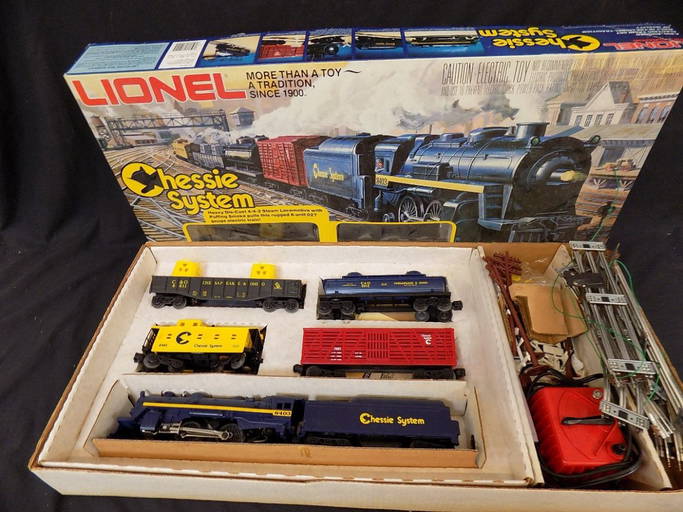 Lionel Chessie System 027 Guage 6 Unit Full Train Set