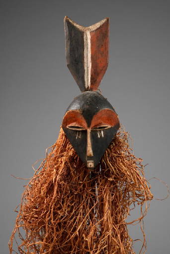 Mask "munyangi Giphogo" D. R. Congo, Pende
