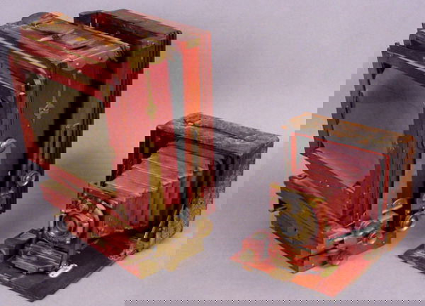 315: TWO LATE 19TH CENTURY CAMERAS