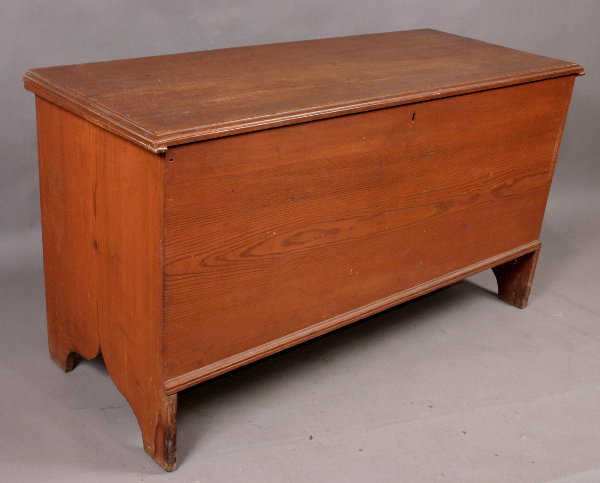 351: EARLY 19TH CENTURY PINE SIX- BOARD CHEST