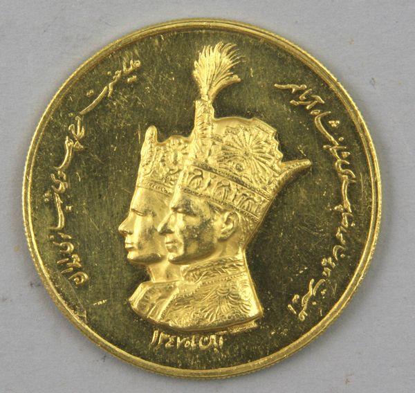 5119A: Persian Gold Coin