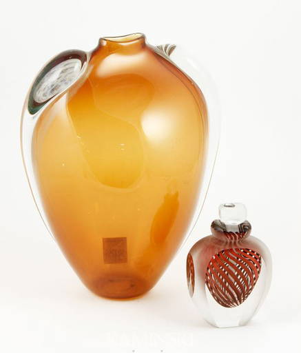 Buechner Iii Art Glass Vase