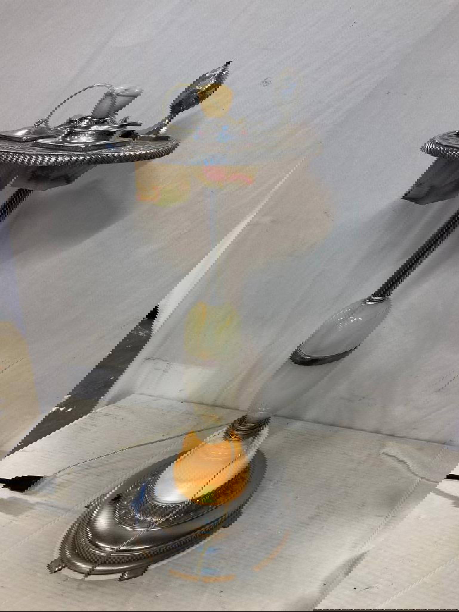 1920's Art Deco Smoke Stand W/working Light Auction