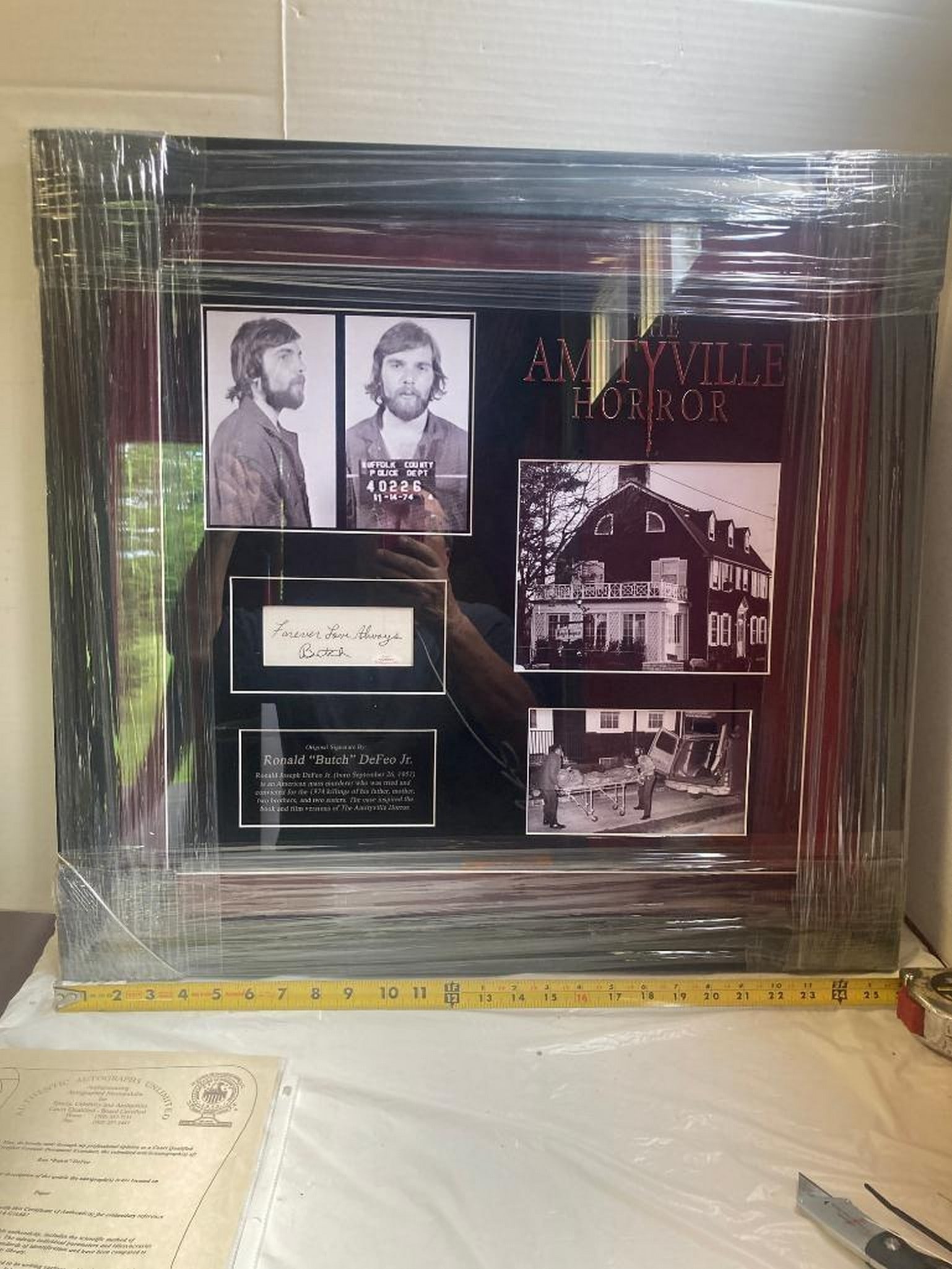 Ron Defeo "amityville Horror" Signed Cut Photo Frame Auction