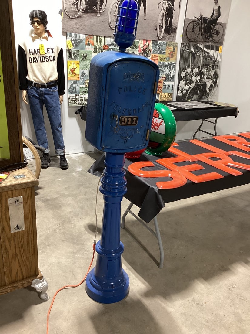 Chicago Police Call Box