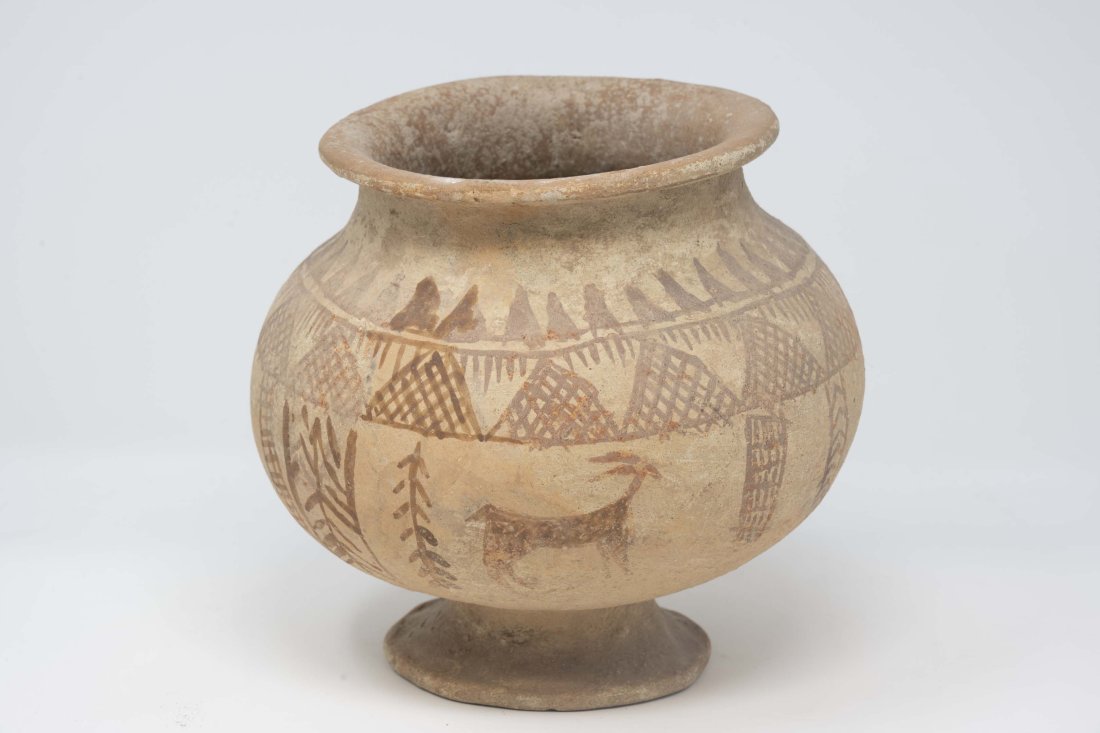 Ancient Mesopotamian Pottery Vase