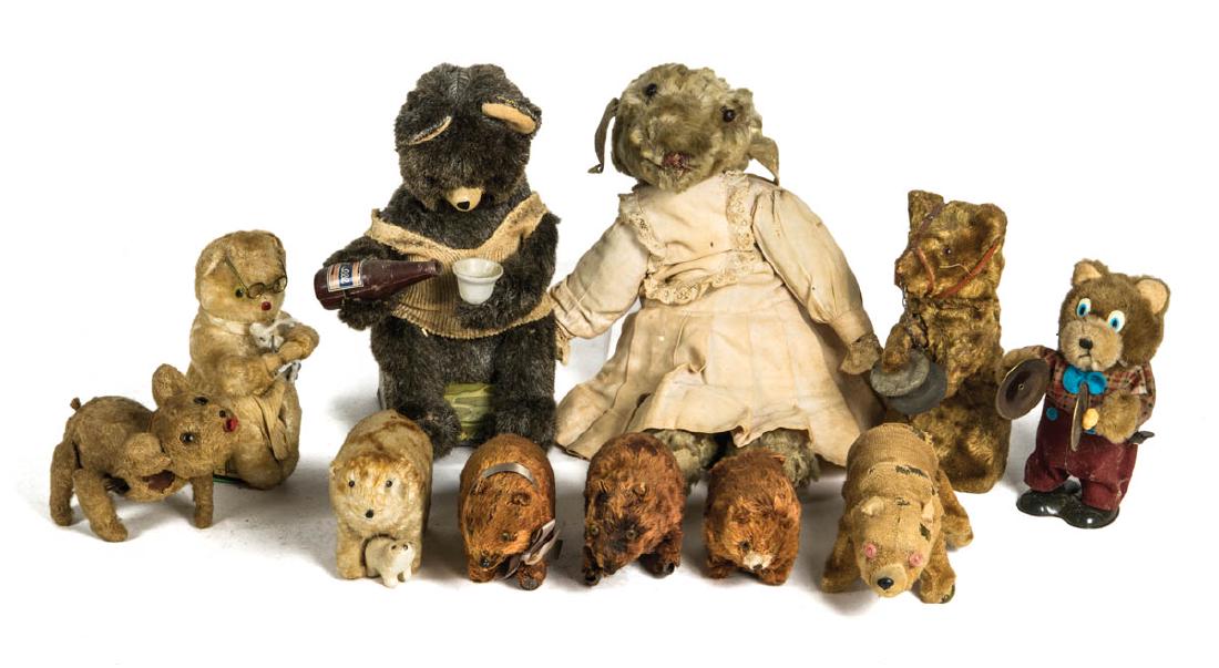 WIND-UP TOY BEAR COLLECTION
