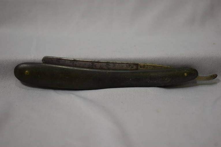 J.r. Torrey Straight Razor