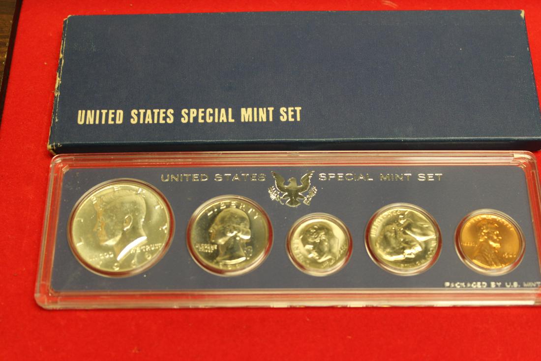 A 1967 US Mint Set - Oct 17, 2020 | Lakeland Antique Bazaar in FL