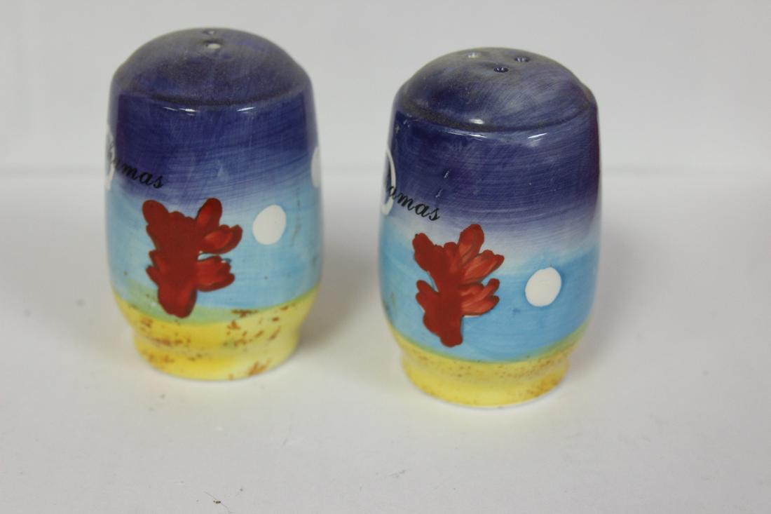 PANELLED HEXAGON PAIR OF SALT AND PEPPER SHAKERS - Jul 27, 2013 ...