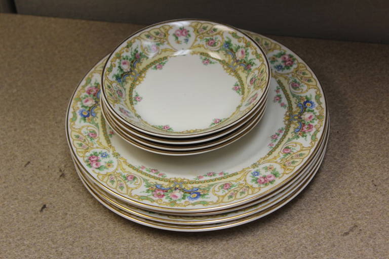 Lot Of 8 Old Ivory Pattern Syracuse China