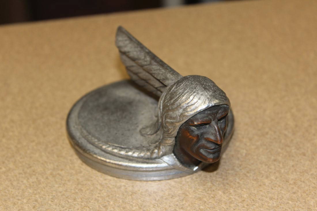 Vintage 1950's Pontiac Radiator Cap Auction