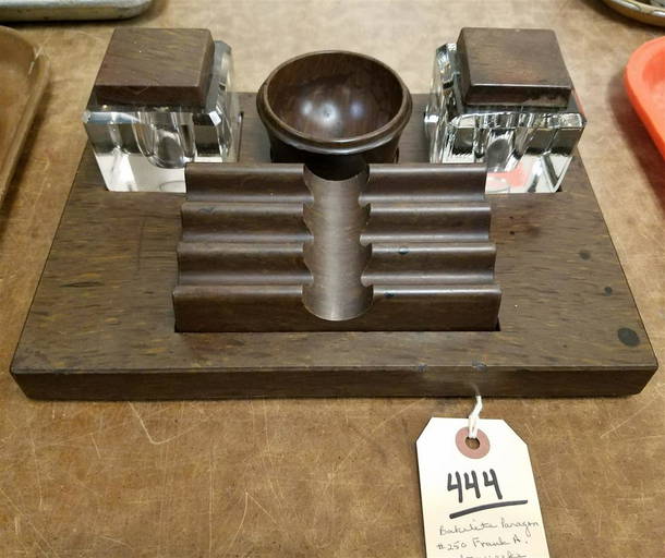 Paragon #250 Frank A Weeks Ny Bakelite Desk Set 3 1/2"h