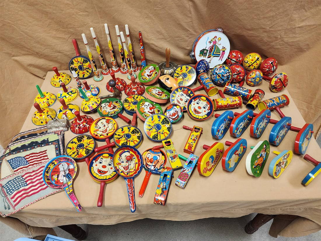 Tub 64 Vintage Tin Noise Makers Auction